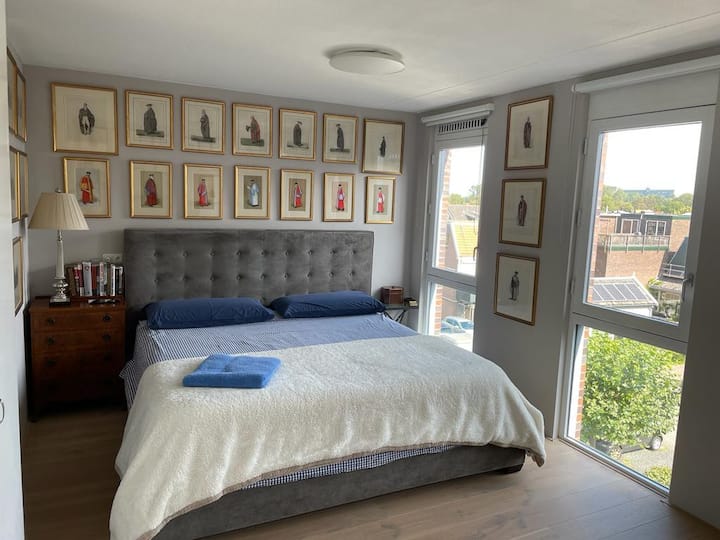 Room In Riverside Apartment. - Zaandam