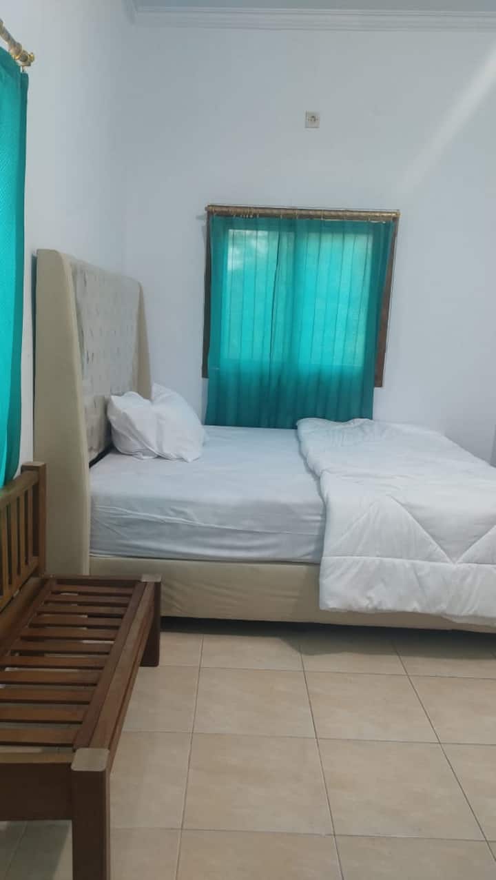 Ramland Guest House - Banyuwangi