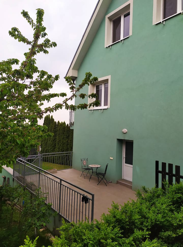 U Zbrojnice 4 - Czechy