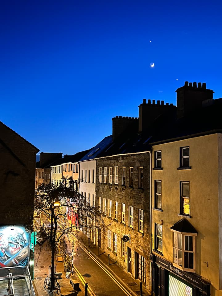 Cosy Double Room In Galway City Centre - Galway