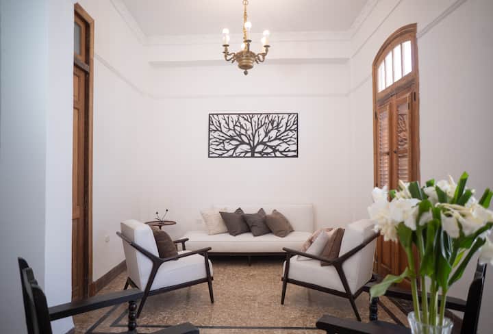 Havana Old Town Apartment Free Wi-fi - La Habana