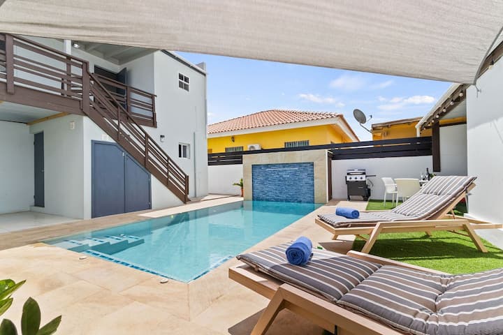 New Modern 1br 1ba With Pool In Quiet Area - Aruba