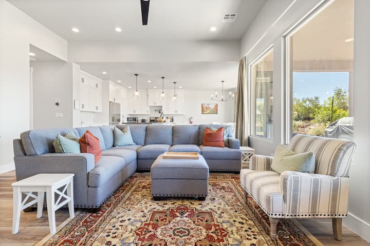 Cozy Clubhouse: Where Comfort Feels Like Home - Hurricane, UT