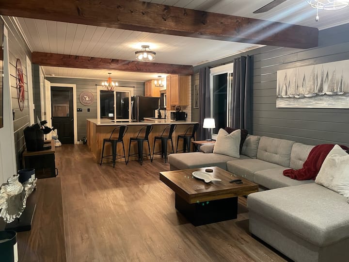 Riverside Retreat - Lake Michigan Beach, MI