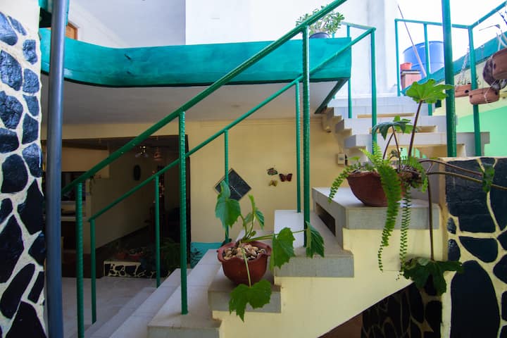 Alojamiento Completo De Familia. Wifi, Panel Solar - Vinales