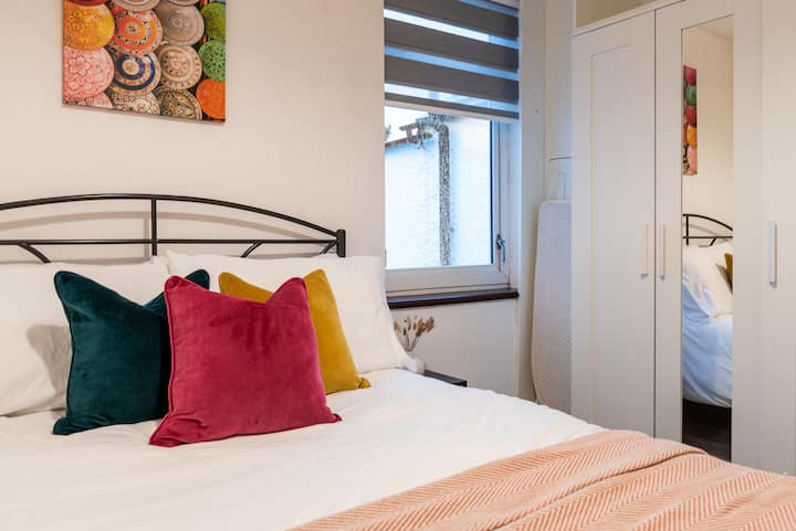 One Bed Apartment In The City + Free Parking - Leicester