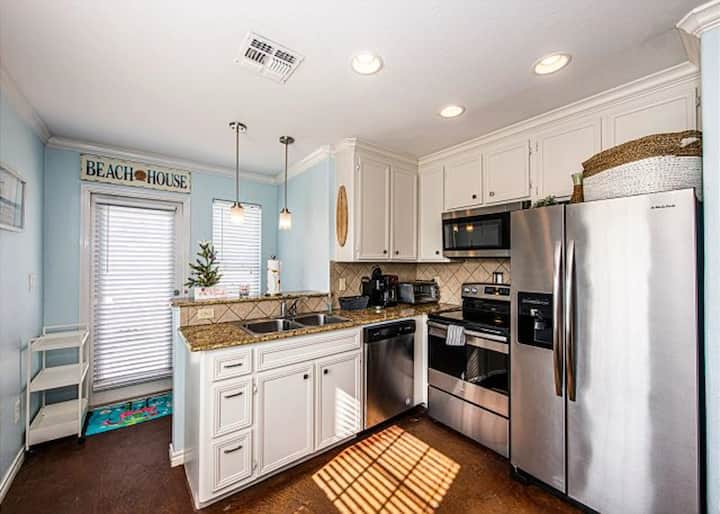 Secret Waves In Port Aransas! - Port Aransas, TX