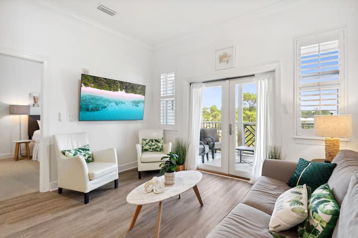 Cute Modern, Walk To Beach, Seaside 4 Bikes + Pool - Seagrove Beach, FL