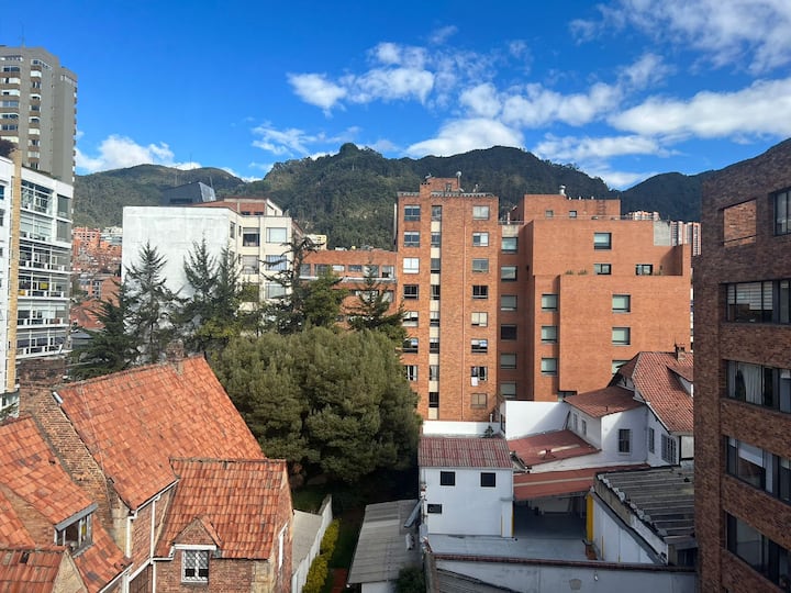 Cosy Apartment For 3 With Mountain View - Bogotá