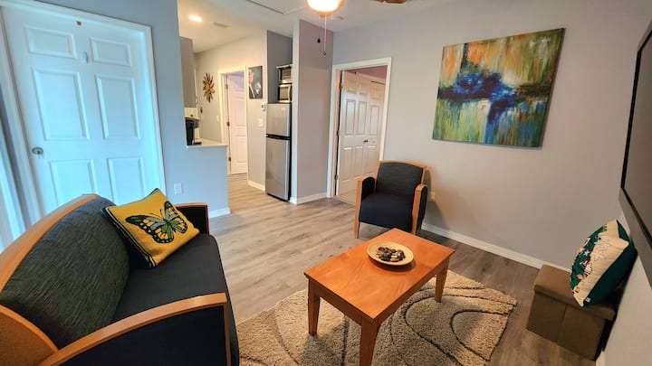 Perfect Location Clearwater And Dunedin! - Dunedin, FL
