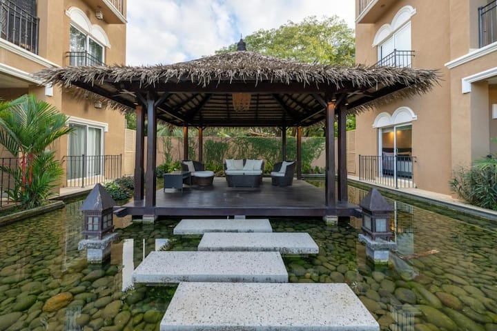 Tamarindo Getaway – Steps From The Sea - Tamarindo