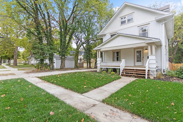 Spacious 5br Home|kingbeds|fencedyard - 奧拉西