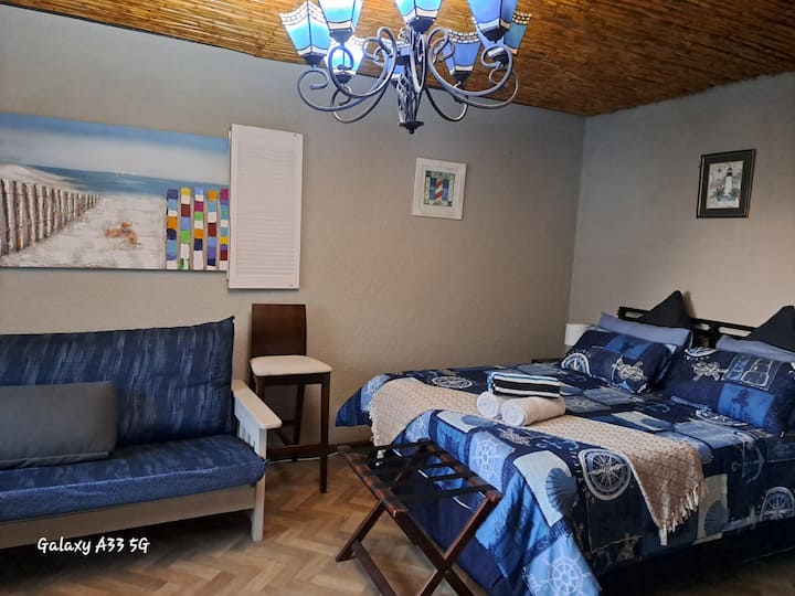 Jades Seaview Strand Condo - Somerset West