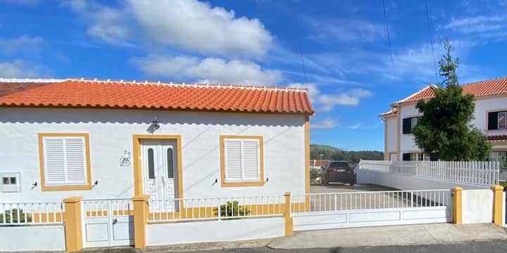 O Latoeiro - Angra do Heroísmo