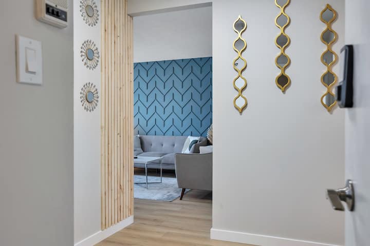 Stylish Modern 3 Bedroom Near U Of A - Edmonton