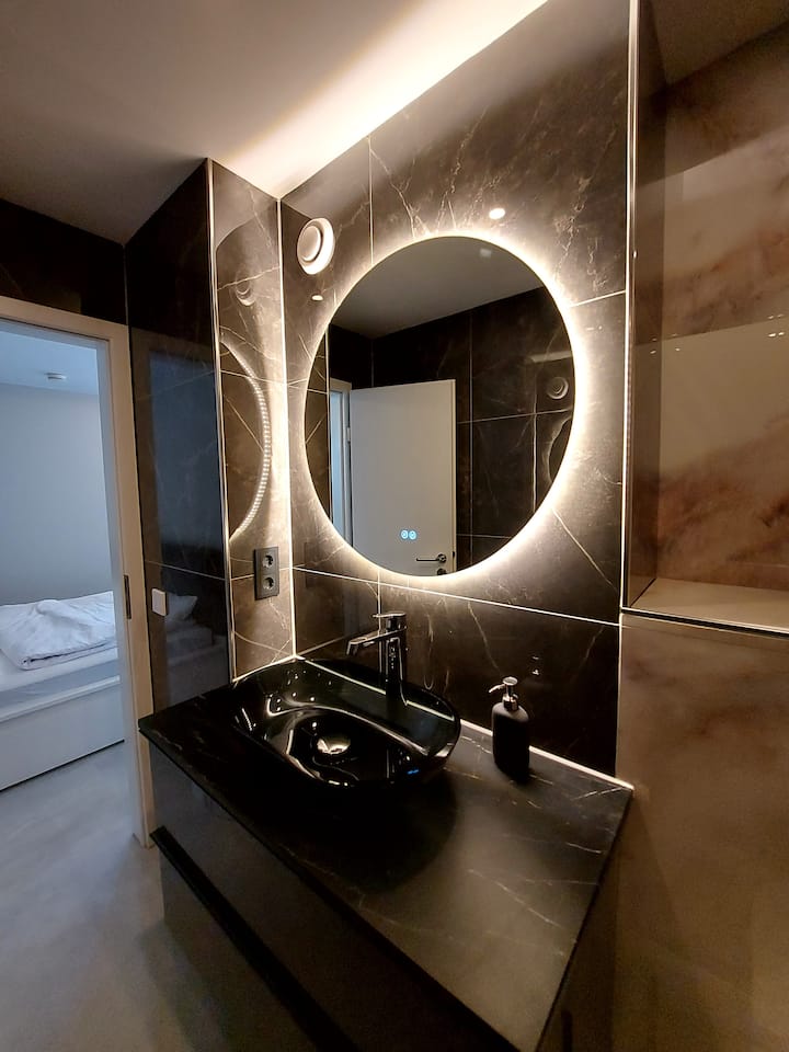 The Grey - City Centre Queensize - Mannheim