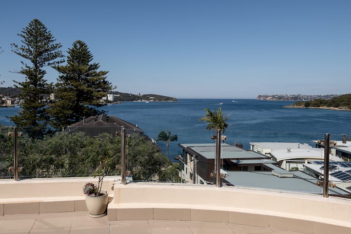 Wow What A View! - Manly