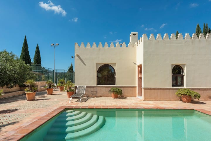 Casa ÁRabe In Finca La Cuadra - 科因