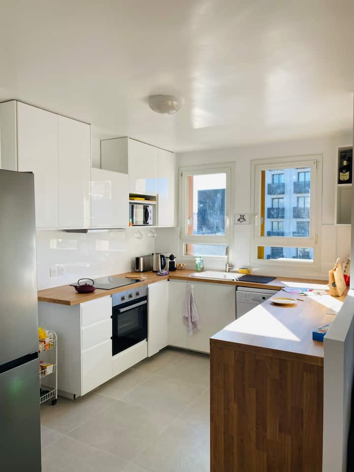 Charmant Appartement (2ch/6p Max)  Métro L7/l14 - Villejuif