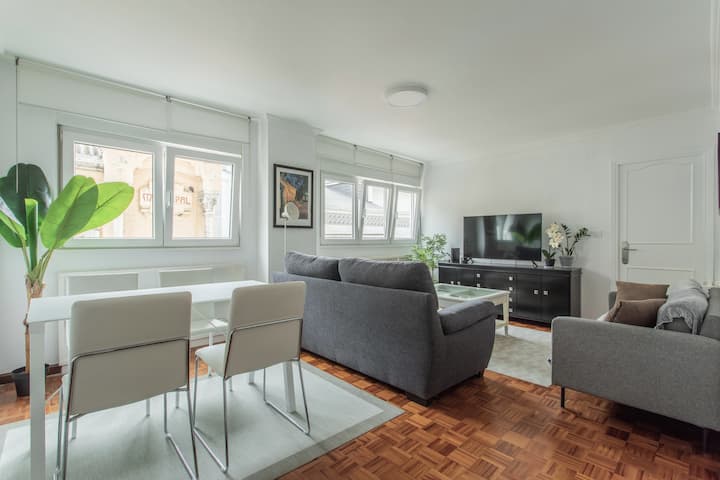 Centro Histórico Garaje 2 Dormitorios - A Coruña