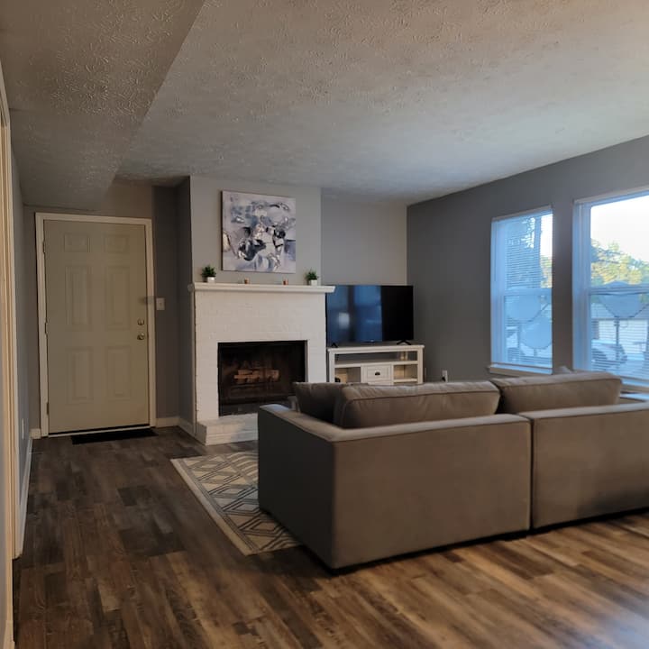 Howell Way, Cozy Stay! 115- Unit 2 - Athens, GA