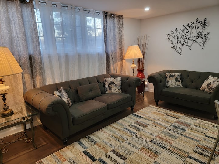 Fully Furnished 1 Bedroom Suite - Saskatoon