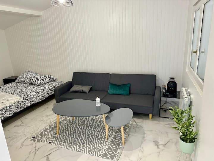Studio 2 à Paris-saclay / Orsay - Le Guichet - Palaiseau