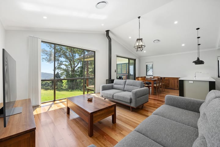 Edges Lodges - King Parrot Lodge - Mount Tamborine