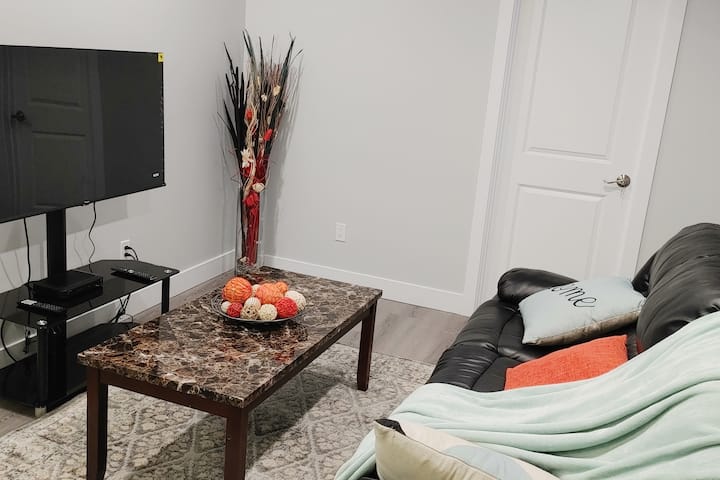 Eden Palace - Edmonton