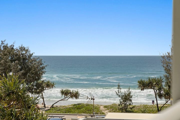 Fantastic Surfers Beachside Studio - Surfers Paradise