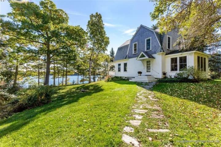 Mere Point Sunrise Views At Eastern Shore! - Brunswick, ME