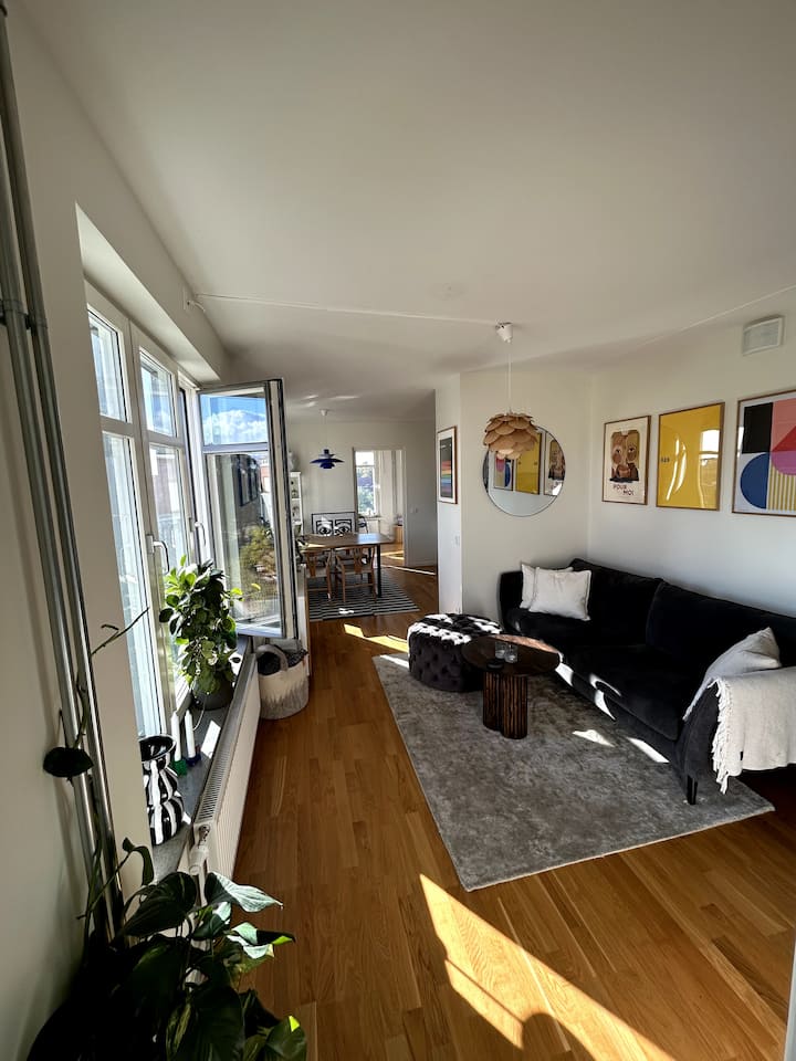 Colorful Apartment With Balcony - Malmö