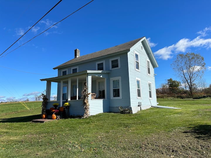 Hilltop Haven Farmstead - Granville, NY