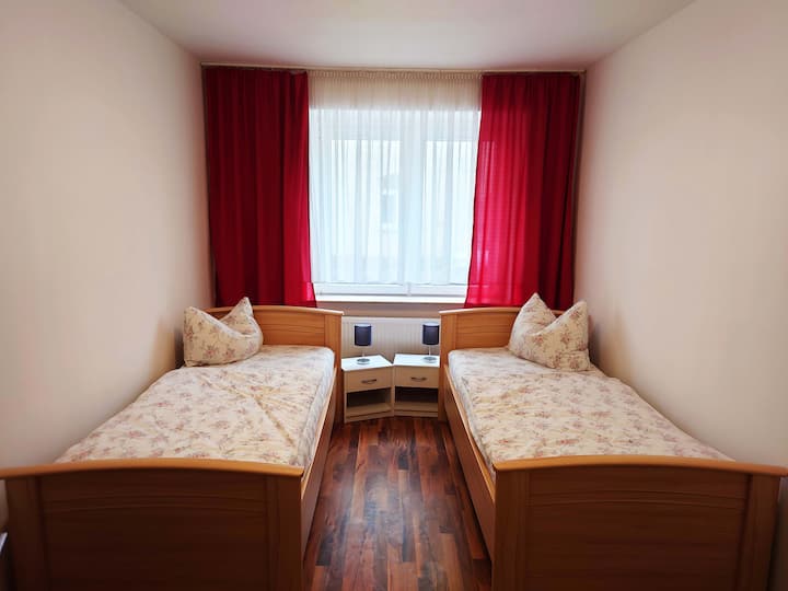 Ruhige Monteurwohnung Freiberg - Freiberg
