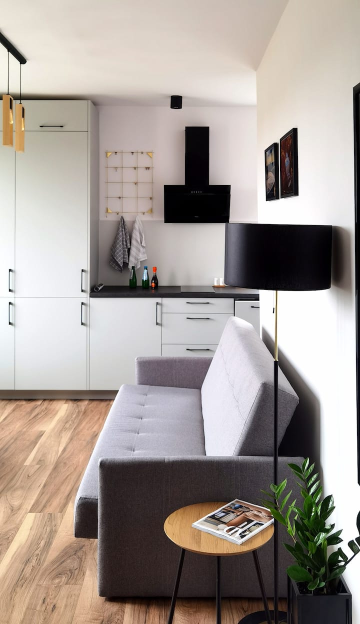 Studio Z Pięknym Widokiem + Wi-fi + Metro - Warsaw