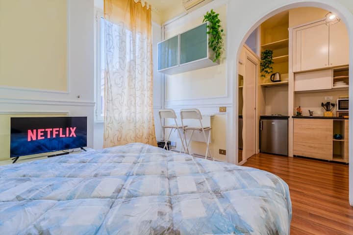 Vatican Place - Roma