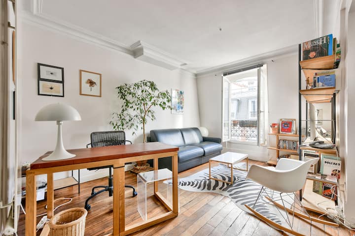 Appartement Design Baroque & Chic / Montmartre - Paris