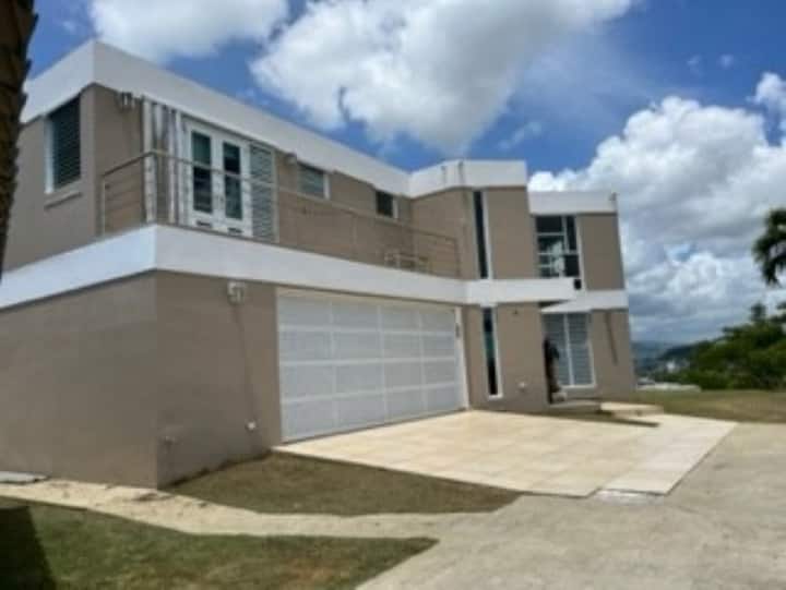 La De La 30 - Caguas