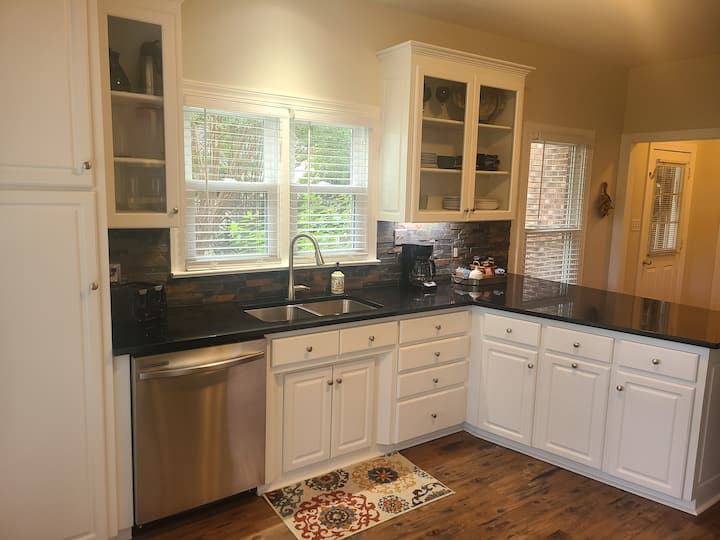 Self Check-in, Close To Major Hwys, Garden View - Cary, NC