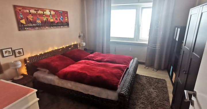 Schöne Wohnung Mit Skyline-blick - Bad Homburg