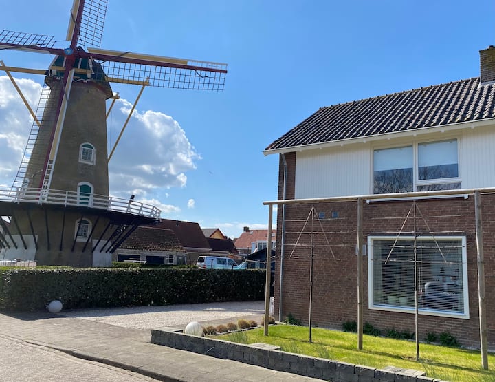Ruime Woning Naast De Molen! - Westkapelle