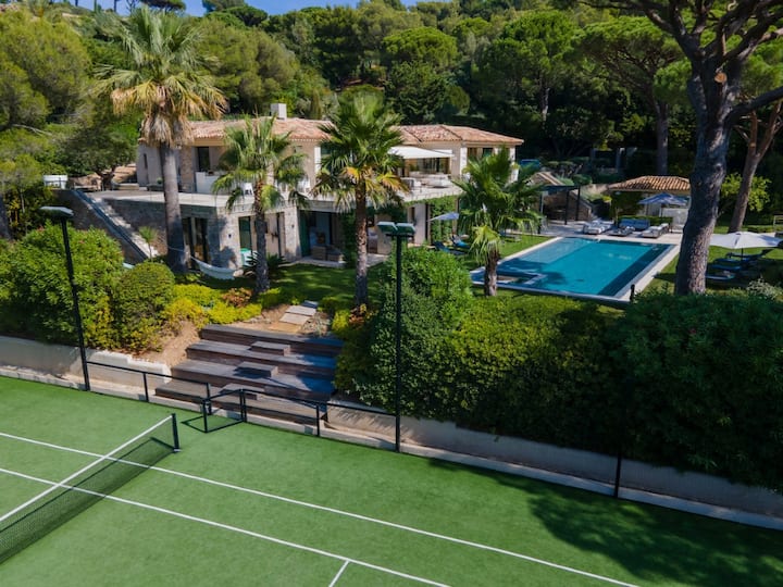 Exclusif : Villa Cap Tahiti - Ramatuelle
