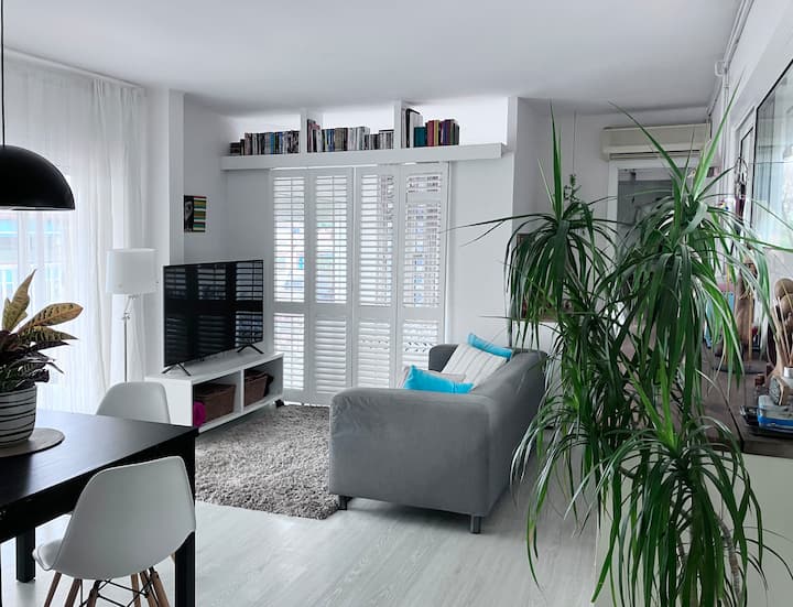 Luminoso/playa/gran Terraza - Castelldefels