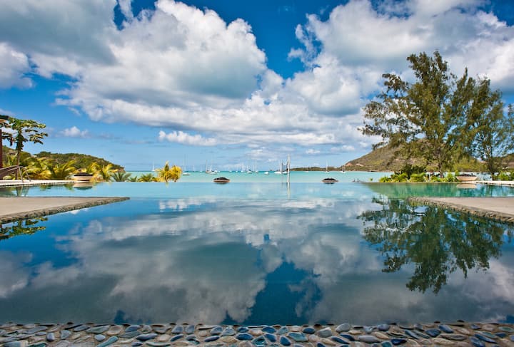 Sandcastle - Luxury Villa On The Beach - Antigua and Barbuda