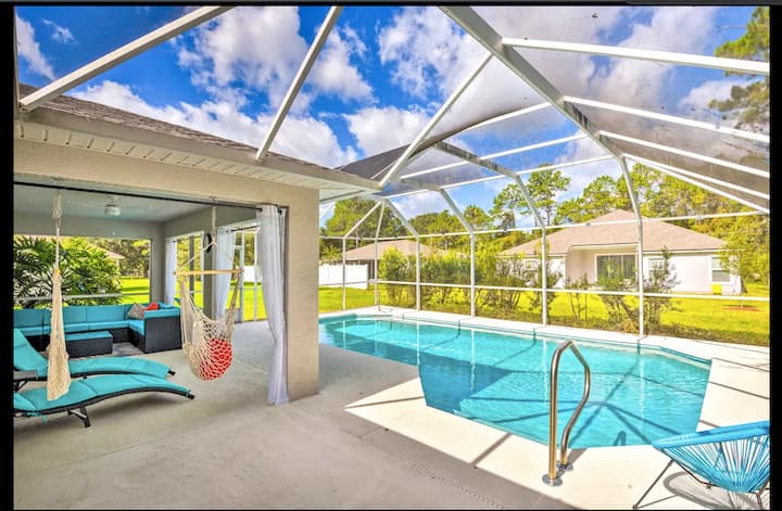 Pebble Beach Oasis With Heated Pool - Palm Coast