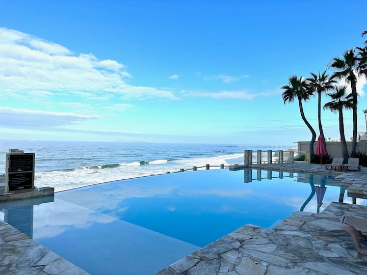 Rosarito 180 Oceanfront Beach Condo - Rosarito