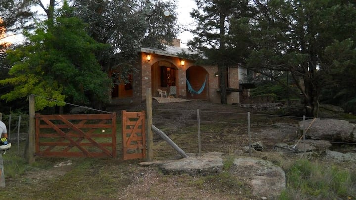 Casa De Campo Para 8 Personas - Villa Carlos Paz