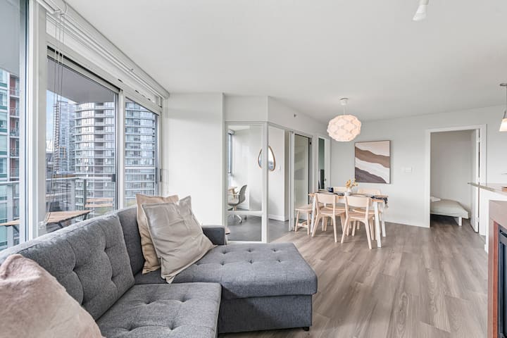 Modern Elegance Apartment - Vancouver