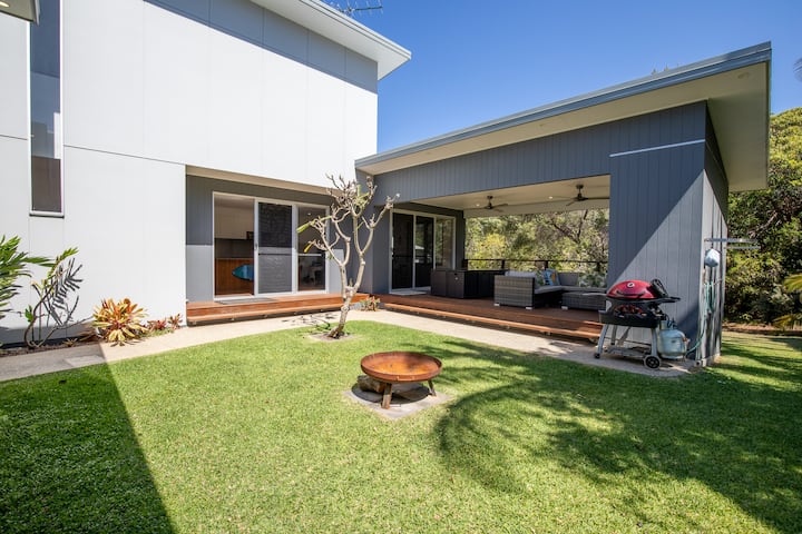 Time N Tide - Straddie Beach House - Moreton Island