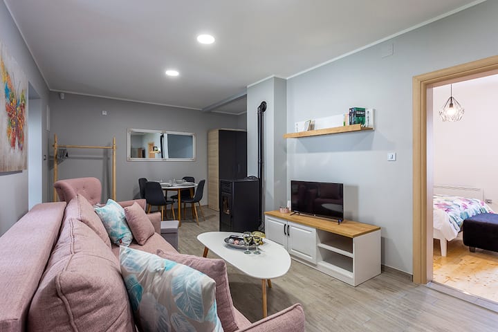 Holiday Apartment Anna In Lokve - Delnice